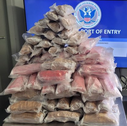 Asegura CBP más de 600 mil pastillas de fentanilo y 55 kilos de ...